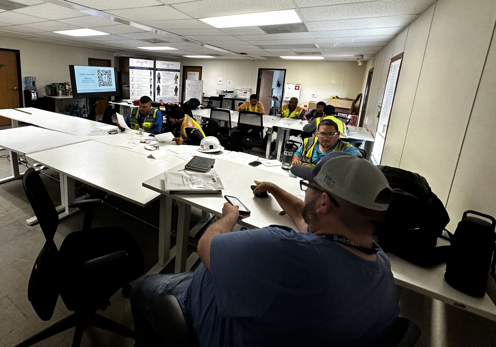NFPA 70E / Arc Flash Training - 70E Safety NFPA 70E / Arc Flash Training - 70E Safety
